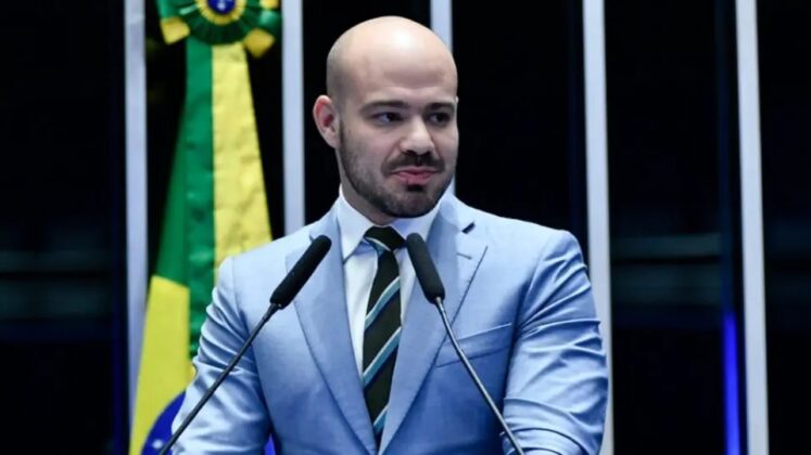 Alunos da USP criticam debate e convocam protesto contra palestrante ...